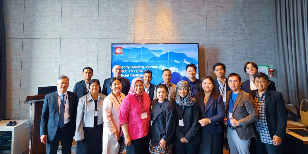 Capacity Building Journey ISO/IEC JTC 1/SC42 - Artificial Intelligence ...